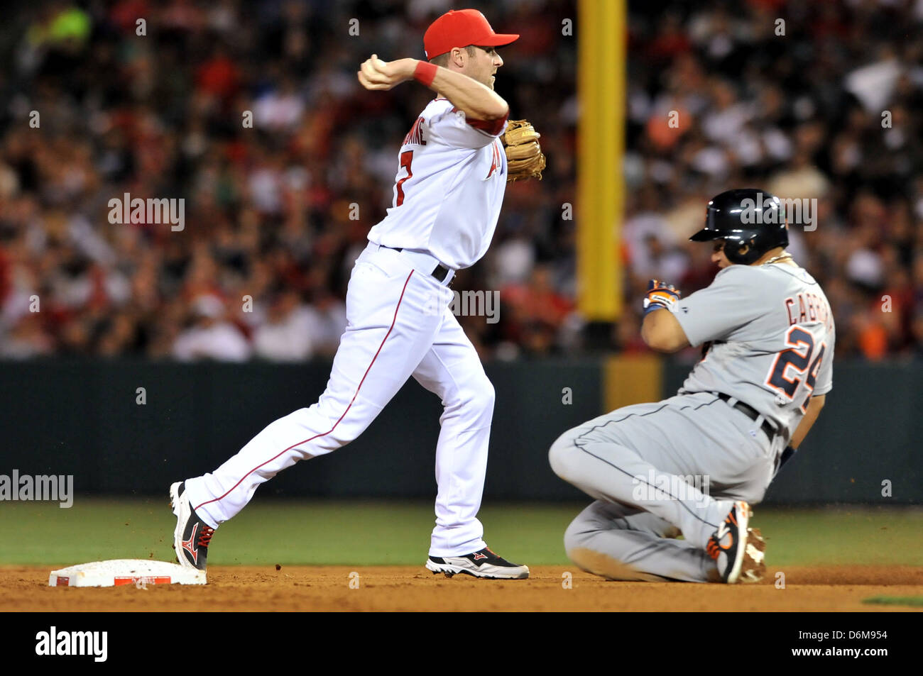 Anaheim, California, USA. 19th April, 2013. Angels' Andrew Romine #7 ...