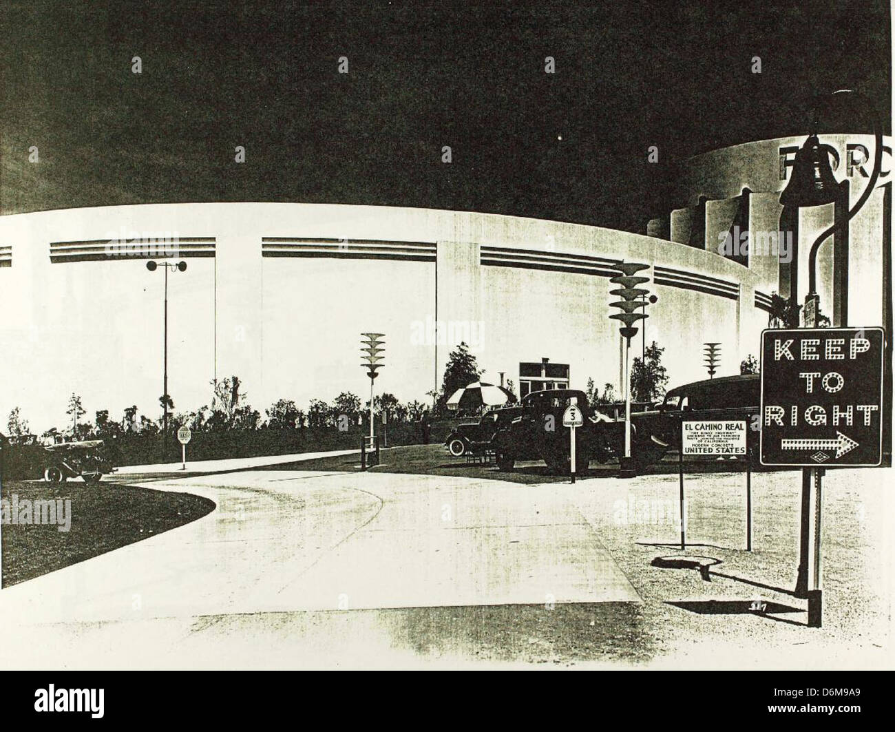 The Ford Building was a prominent structure at the California Pacific ...