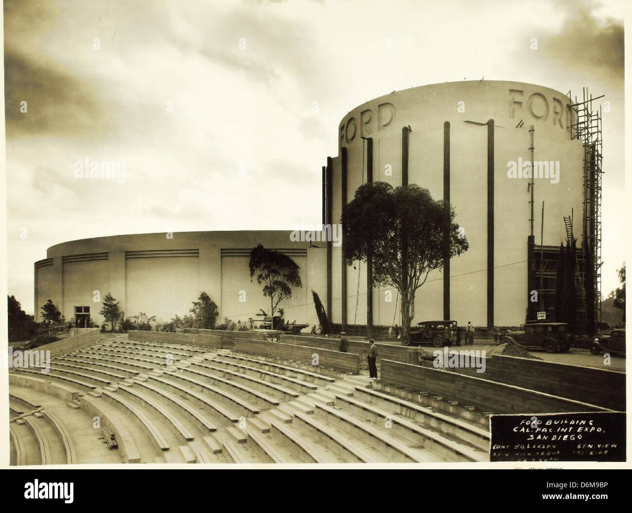 Fordbuilding hi-res stock photography and images - Alamy