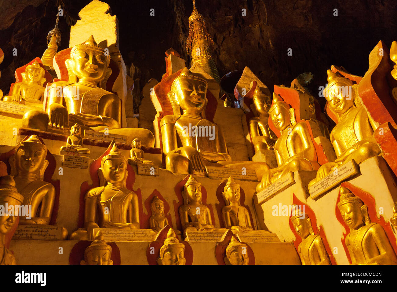 The fantastic Buddhist Caves at Pindaya, Myanmar 21 Stock Photo - Alamy