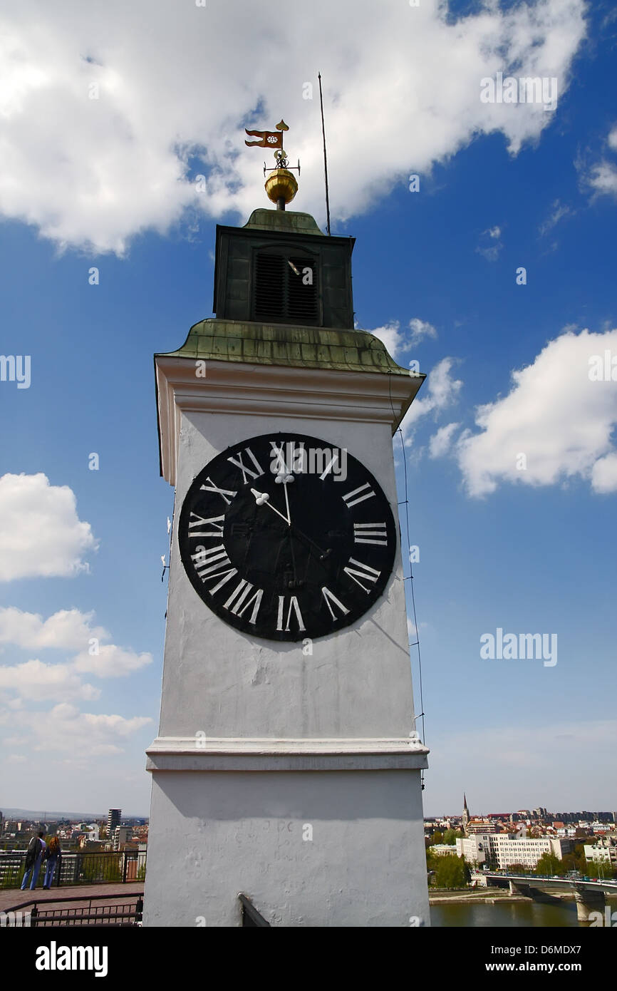 Time clock building exterior hi-res stock photography and images - Alamy
