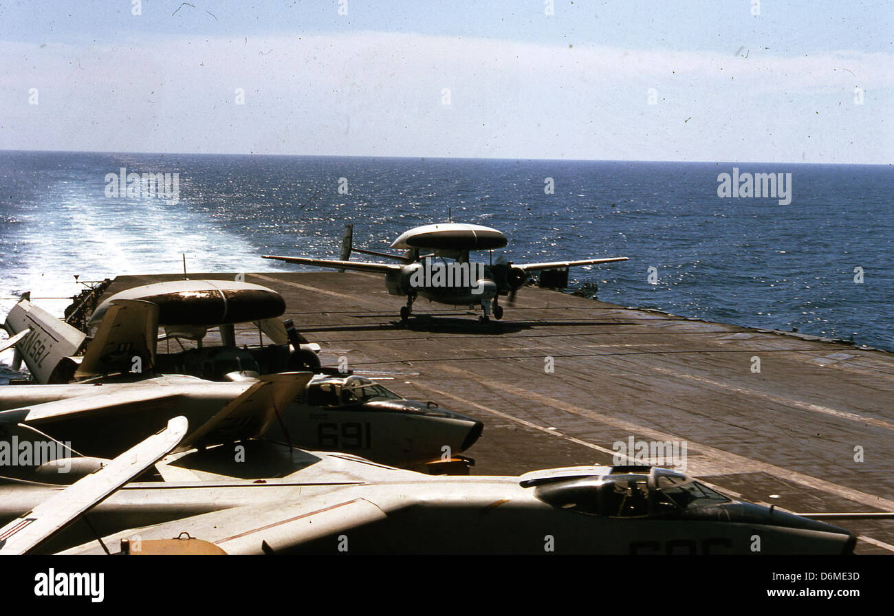 The E-1B, designated NE-787 2, was an early variant of the US Navy's ...