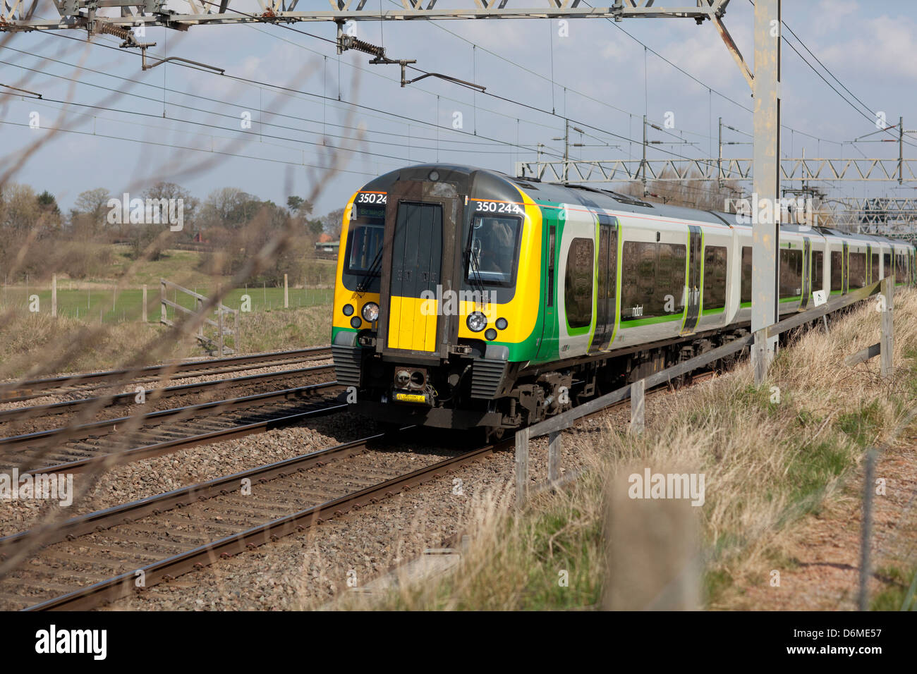 West midland trains hi-res stock photography and images - Alamy