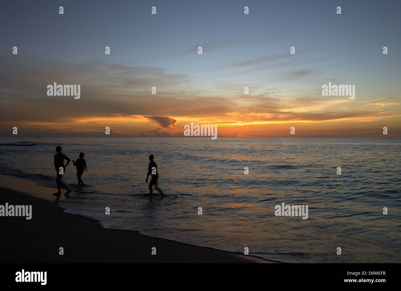 Sea crest hi-res stock photography and images - Alamy