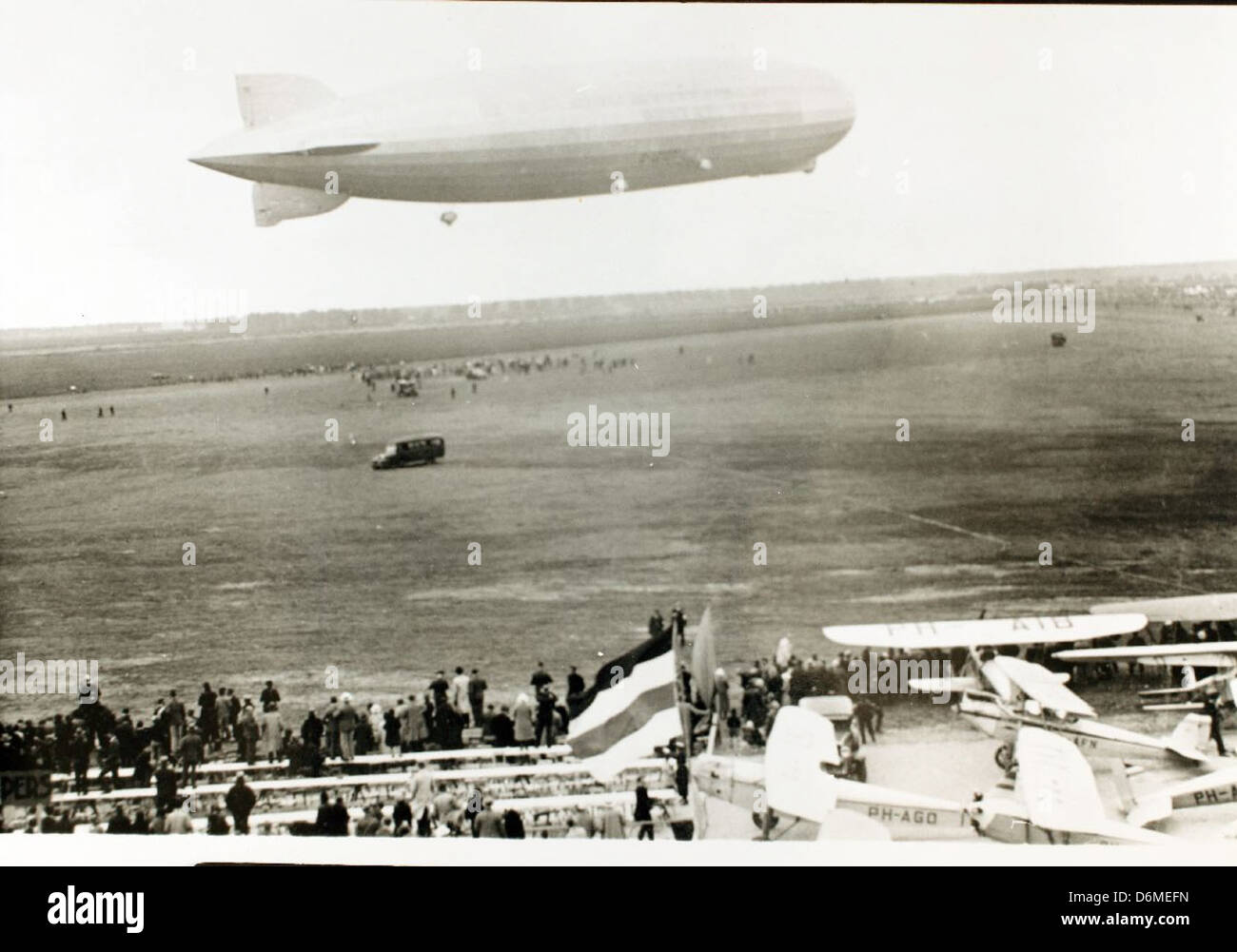 The Zeppelin LZ 127 Graf Zeppelin was a pioneering airship, primarily ...