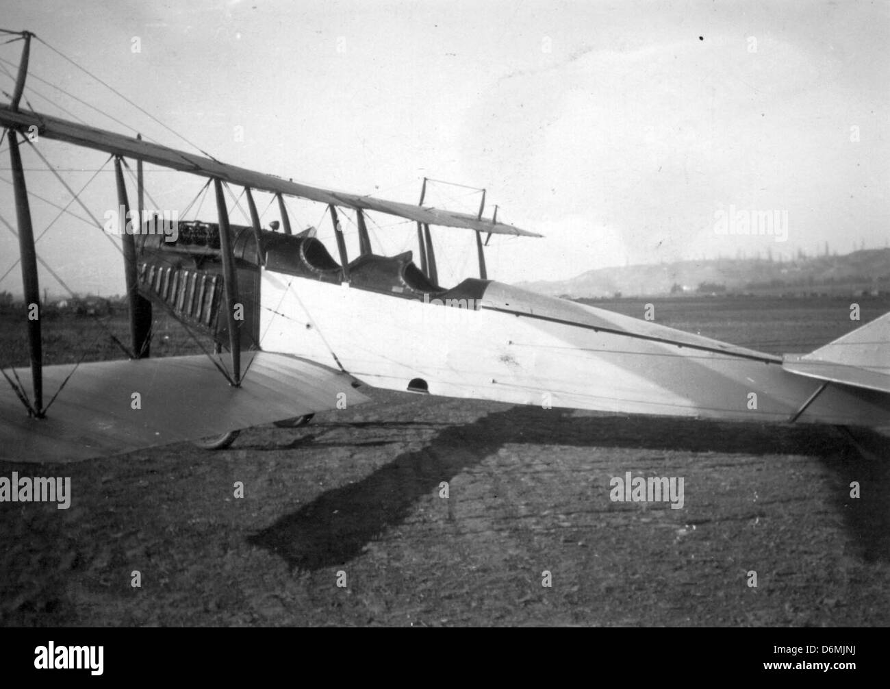 1920s biplanes hi-res stock photography and images - Alamy