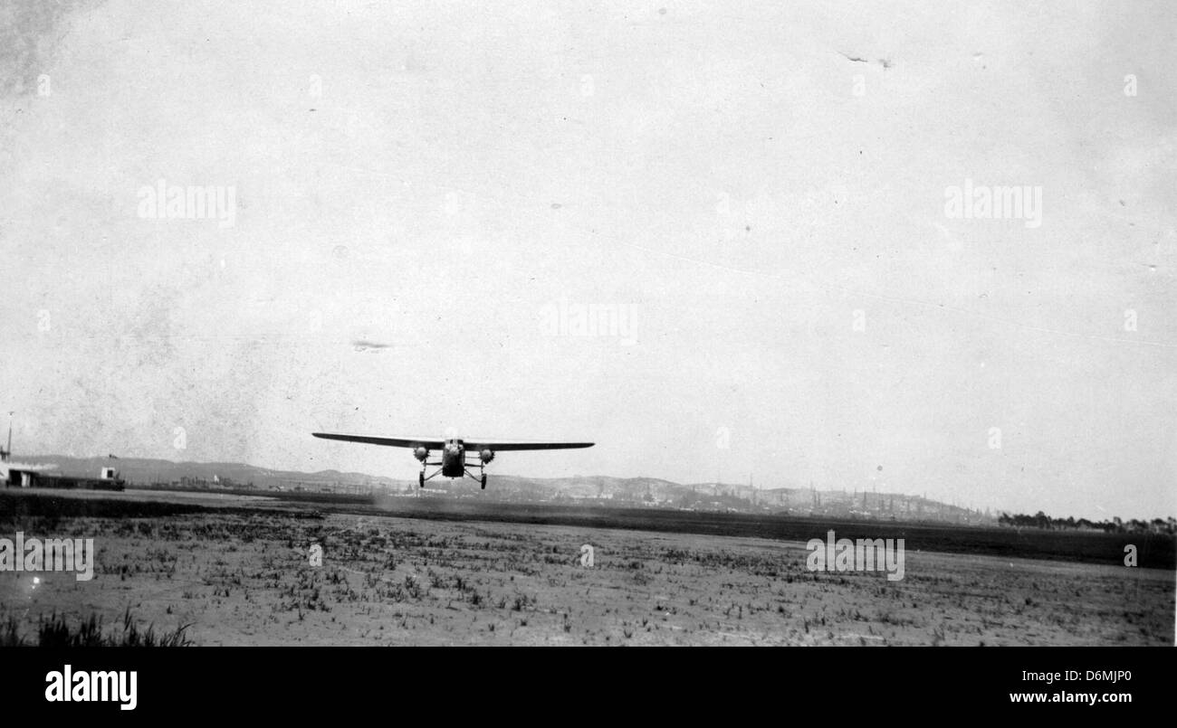 The Fokker F10 was a pioneering aircraft designed in the 1920s. This ...