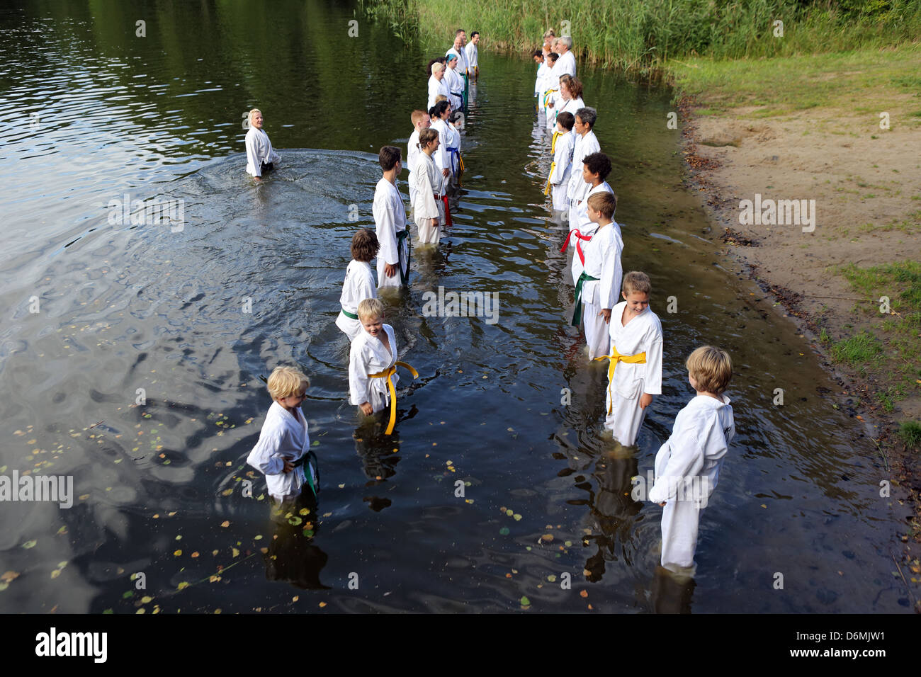 Taekwondokaempfer hi-res stock photography and images - Alamy