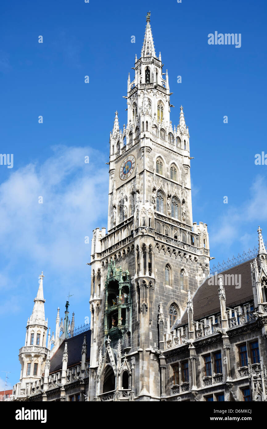 Tower of the famous city house of Munich at the Marienplatz Stock Photo ...