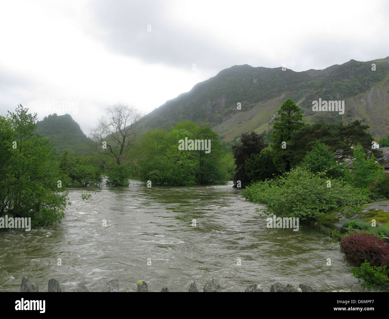 Grange river in flood hi-res stock photography and images - Alamy