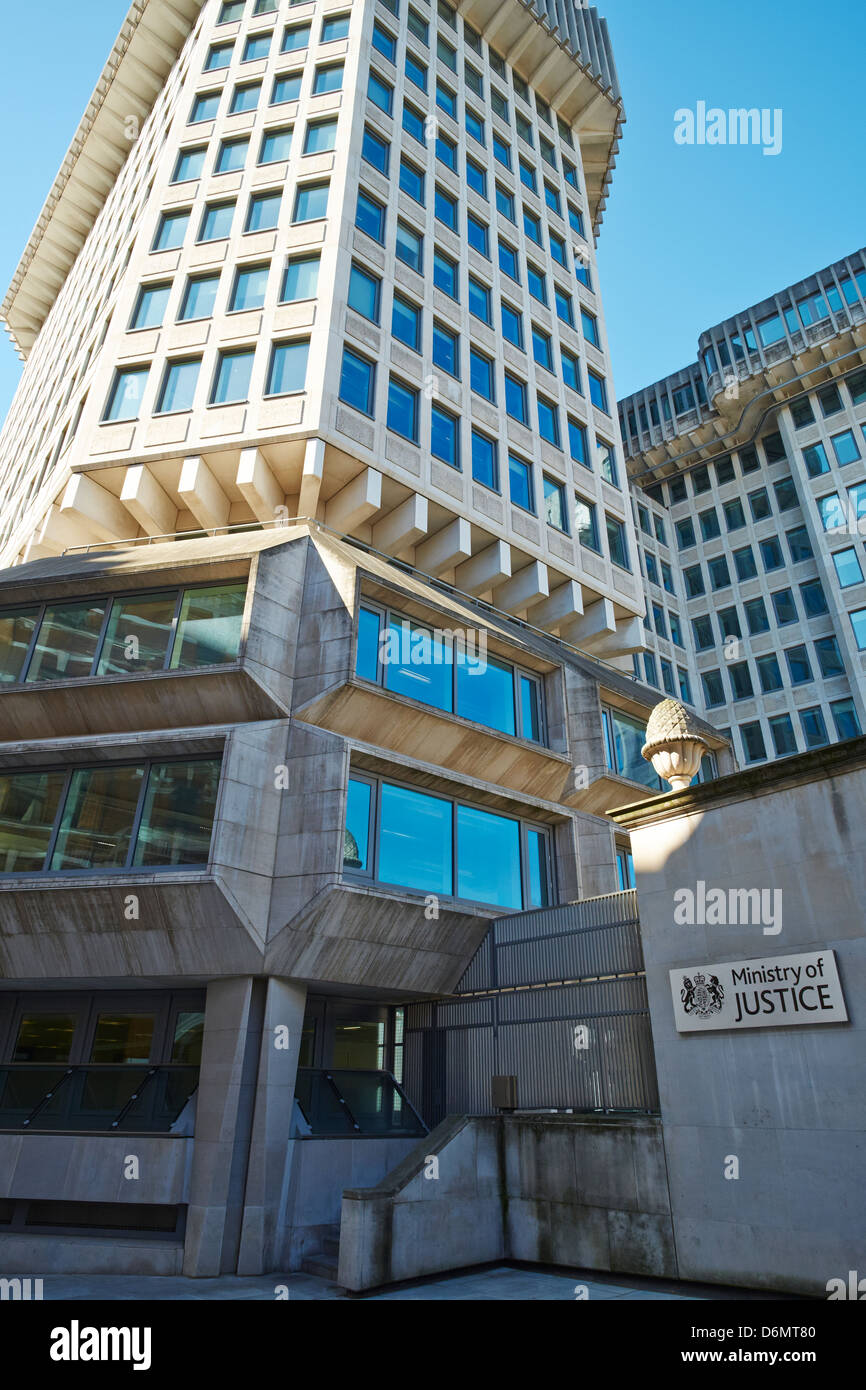 Ministry of justice london hi-res stock photography and images - Alamy