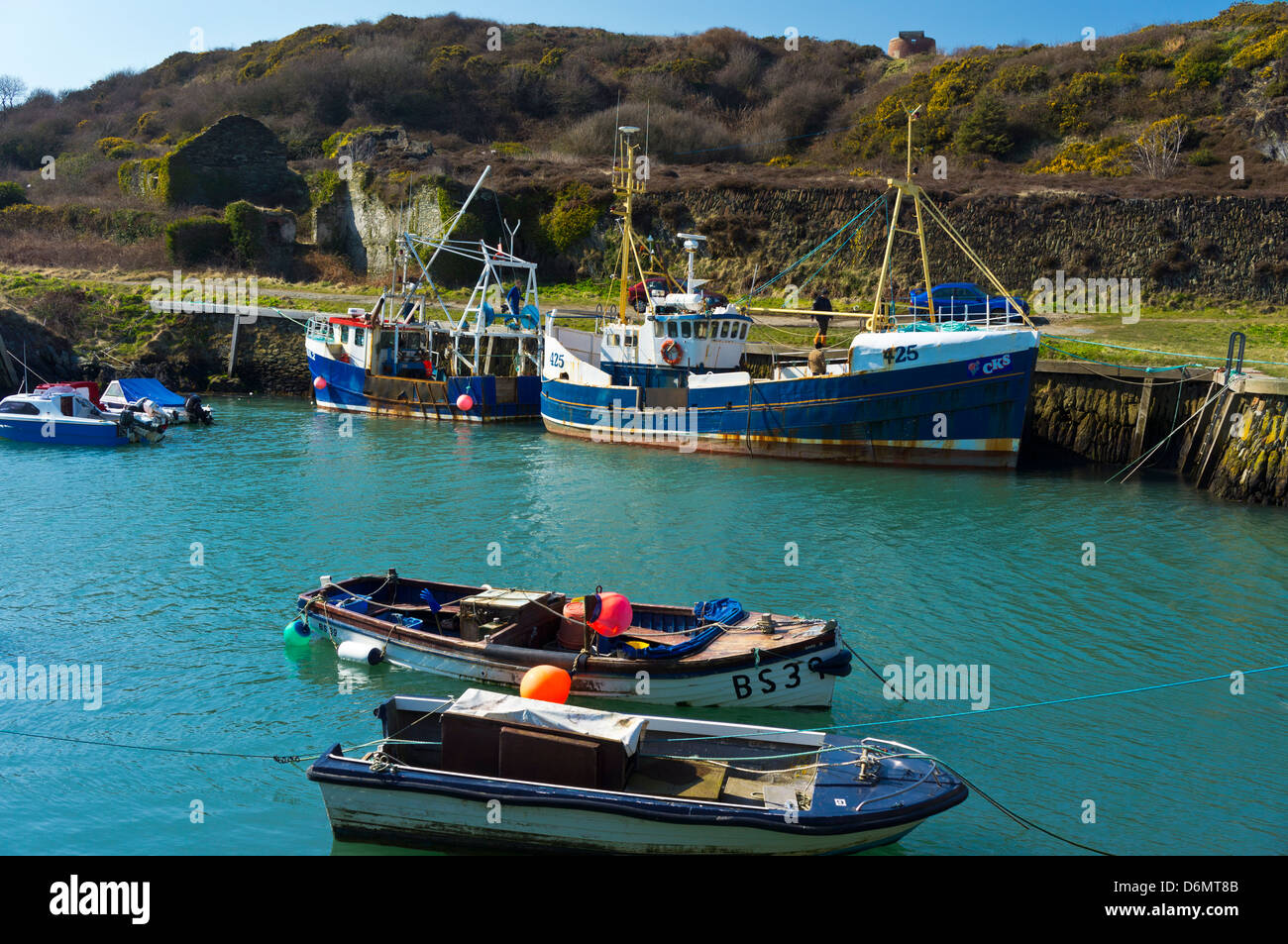 Anglesey amlwch port fishing boats hi-res stock photography and images ...