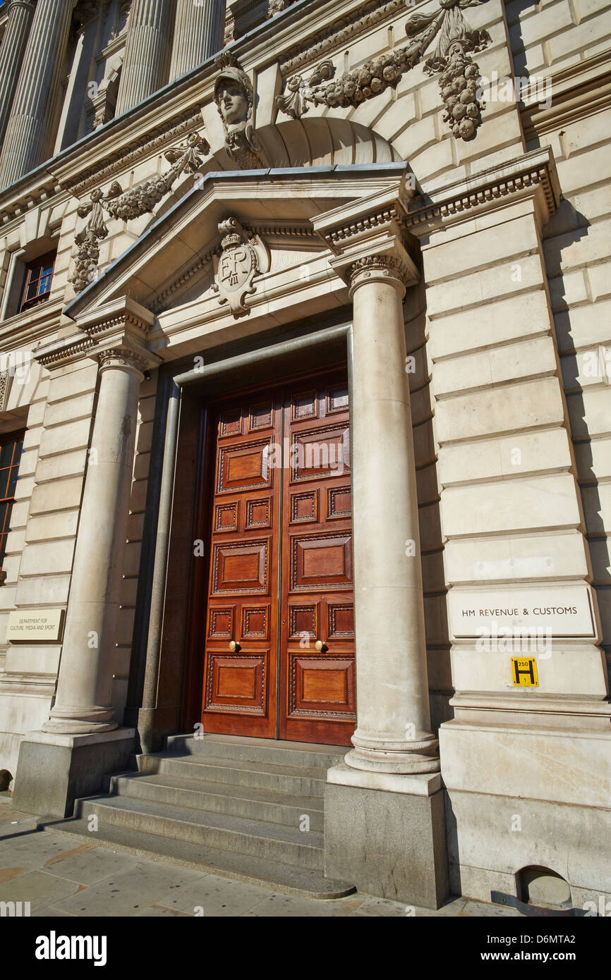 Hmrc building london hi-res stock photography and images - Alamy
