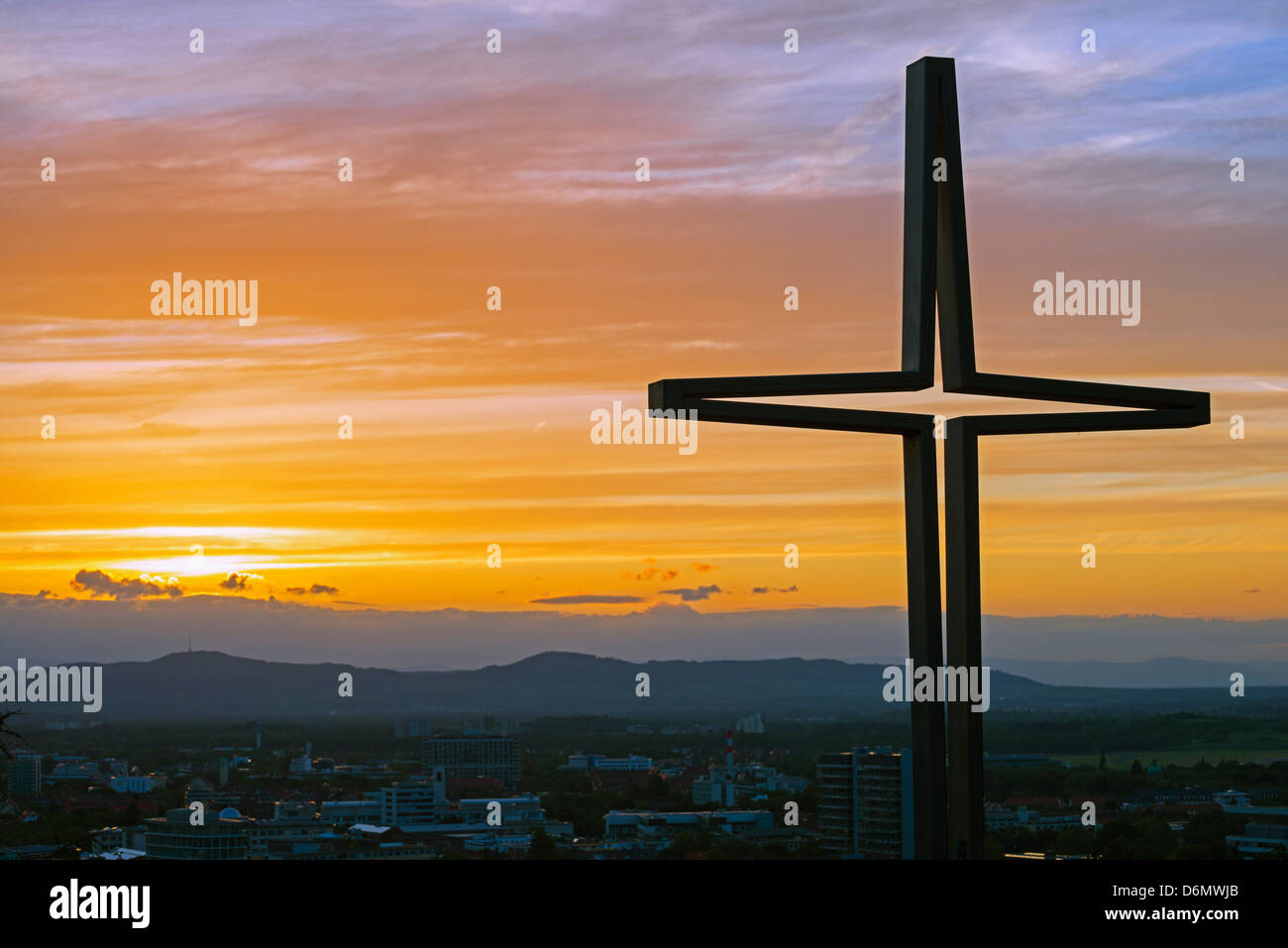 High rooftop cross hi-res stock photography and images - Alamy