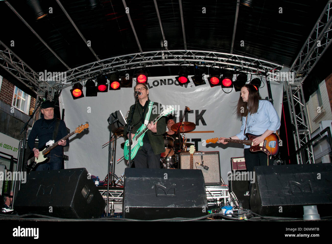 Outside record stores in london hi-res stock photography and images - Alamy