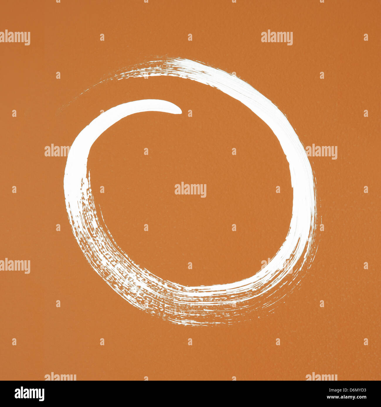 Brush stroke circle hi-res stock photography and images - Alamy