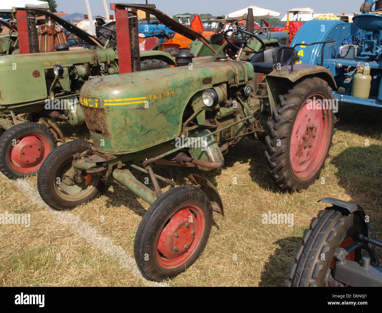 Vintage old tractor fendt hi-res stock photography and images - Alamy