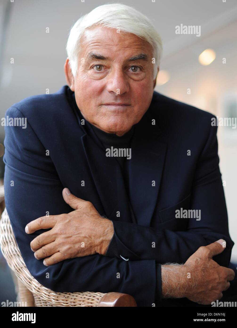 Us psychiatrist author allen frances hi-res stock photography and ...