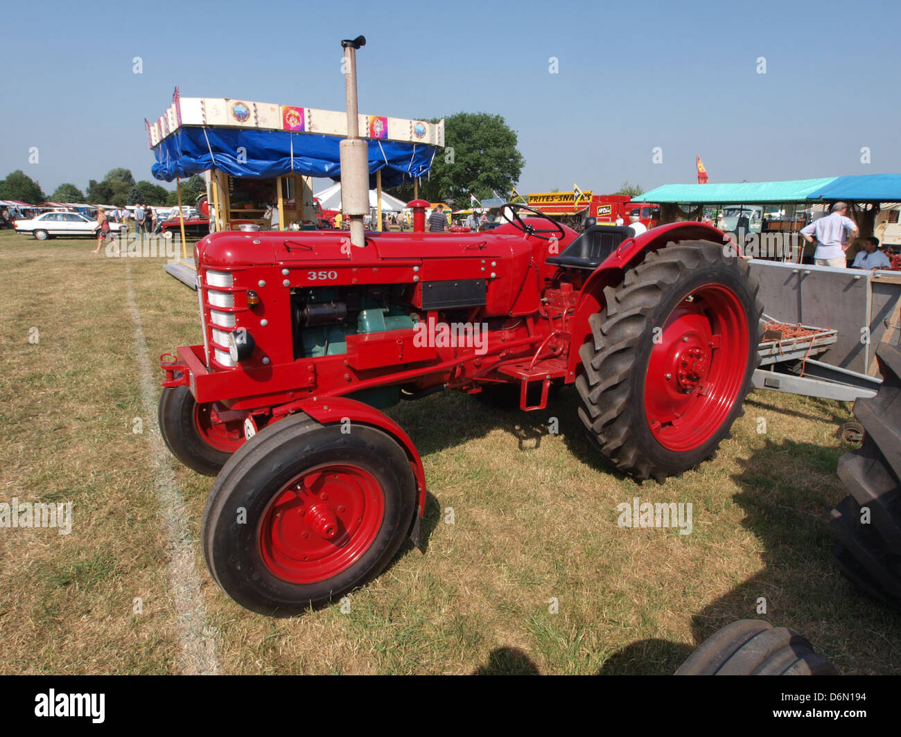 The Red Bolinder Munktel 350 is a Swedish-made tractor from the mid ...