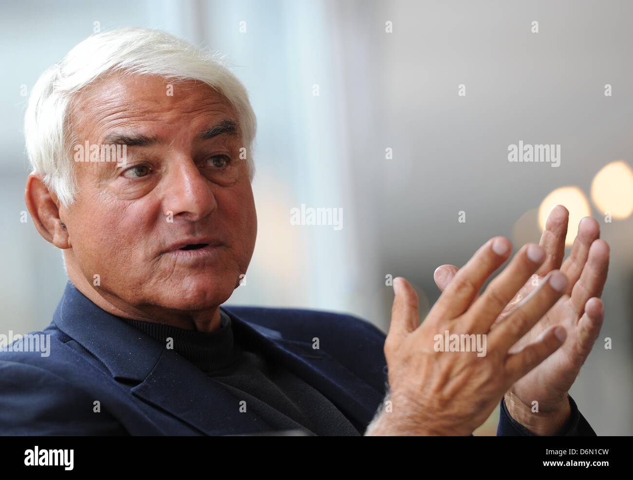 Allen frances hi-res stock photography and images - Alamy