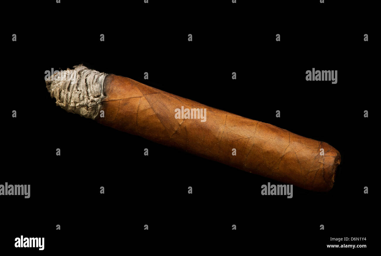 Cigar smoke hi-res stock photography and images - Alamy