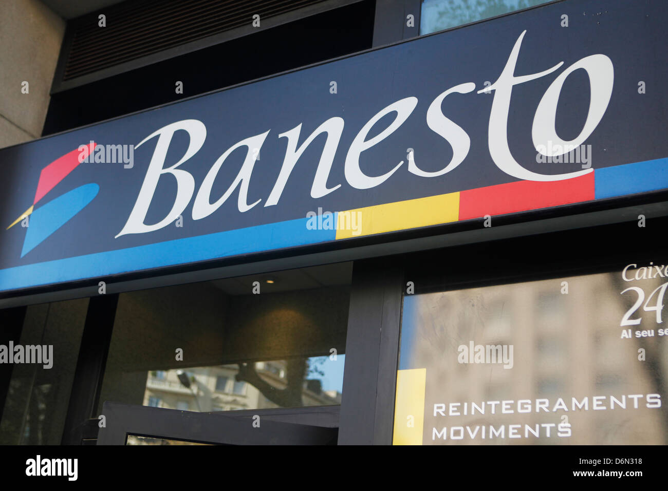 Banesto Logo PIN BIKE BANESTO CYCLING BIKE JERSEY BLUE AND RED BADGE