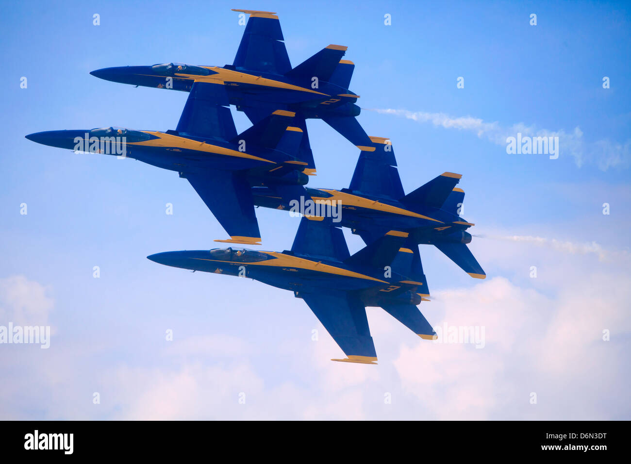 Blue angels formation hi-res stock photography and images - Alamy