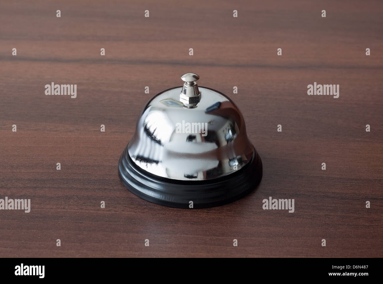 Wood chrome white reception hi-res stock photography and images - Alamy