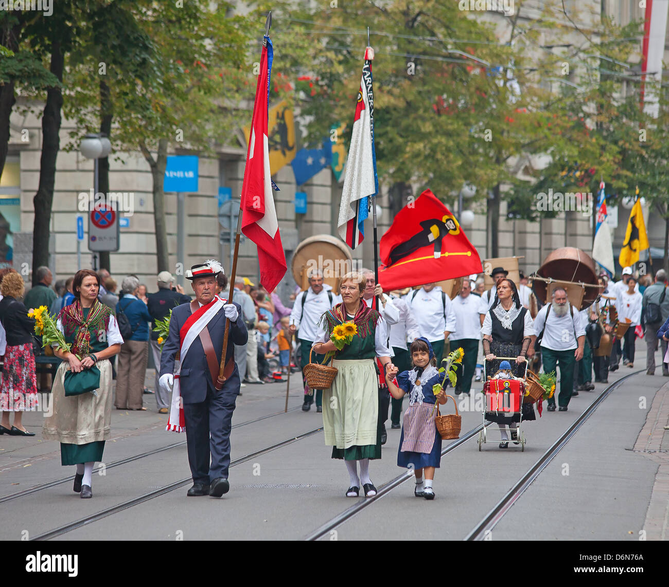 ZURICH - AUGUST 1: Swiss National Day parade on August 1, 2011 in ...