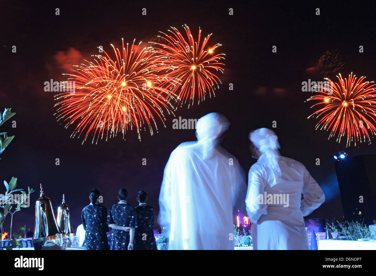 Emirates people hi-res stock photography and images - Alamy