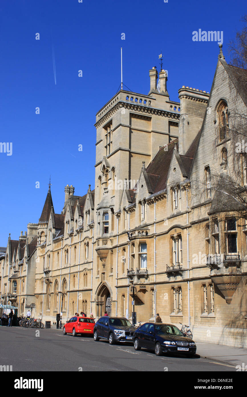 Balliol College, Oxford University - view of front entrance from Broad ...