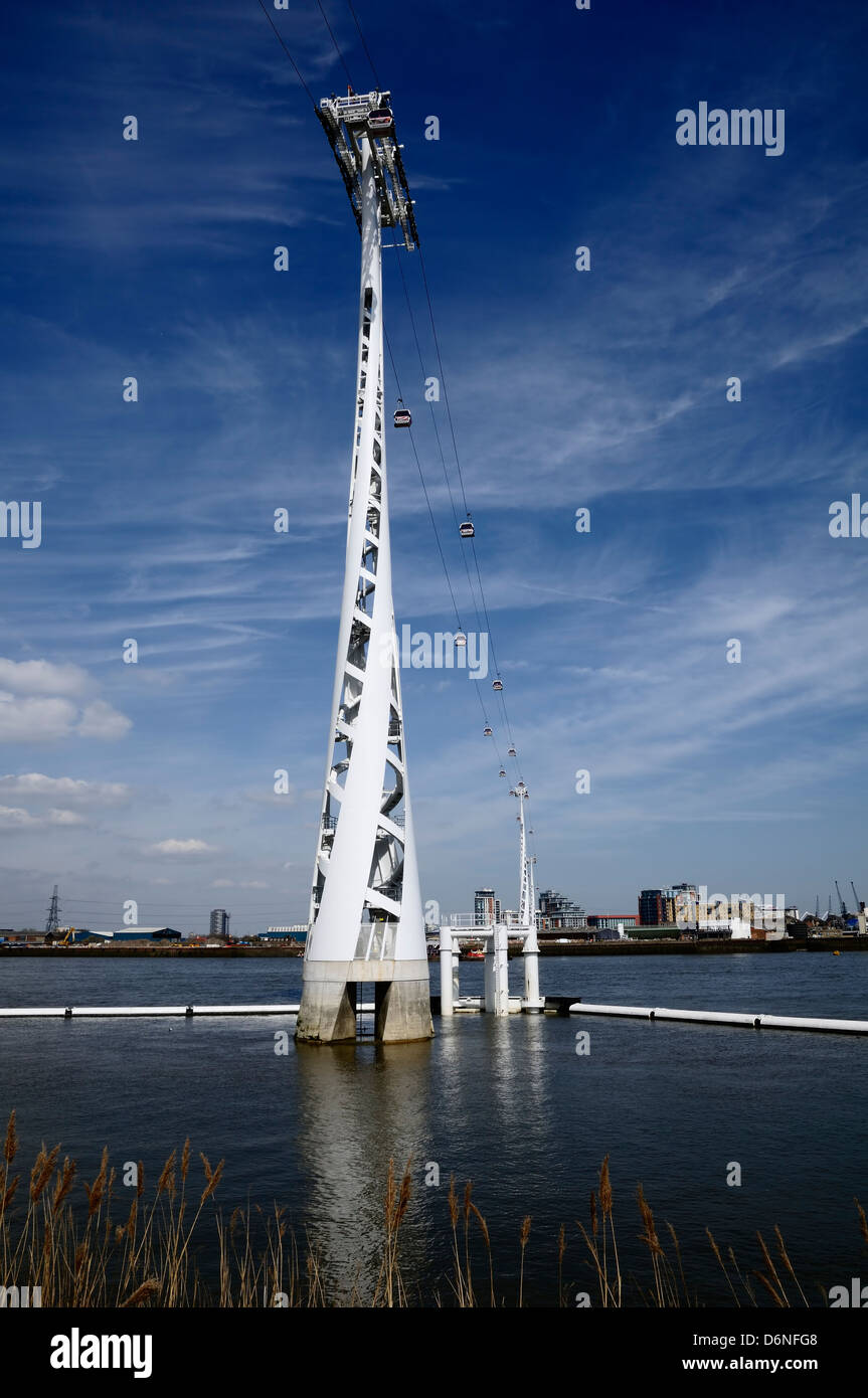 Deep crossing hi-res stock photography and images - Alamy