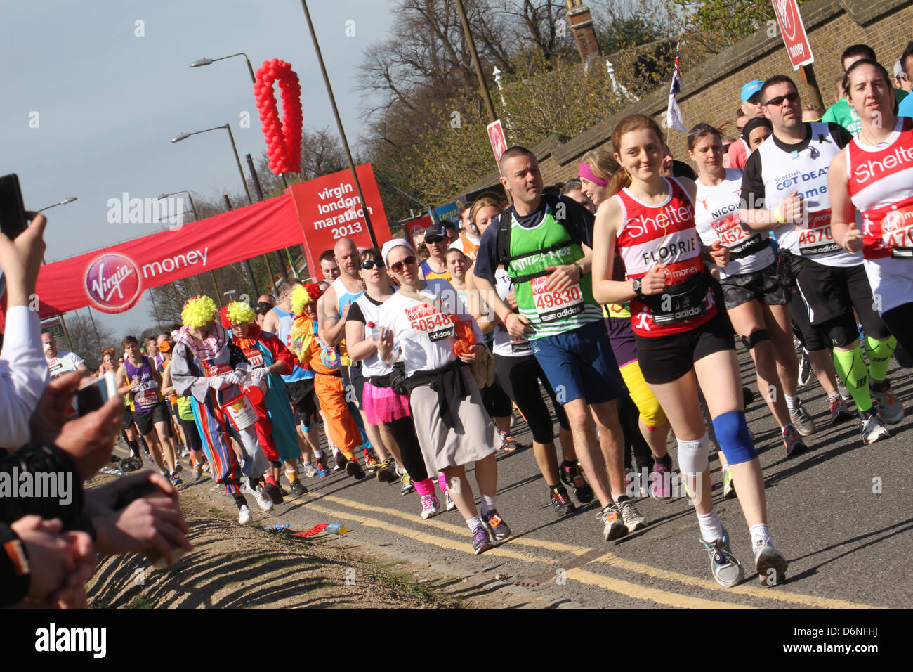 Athletes Start Point Stock Photos & Athletes Start Point Stock Images ...