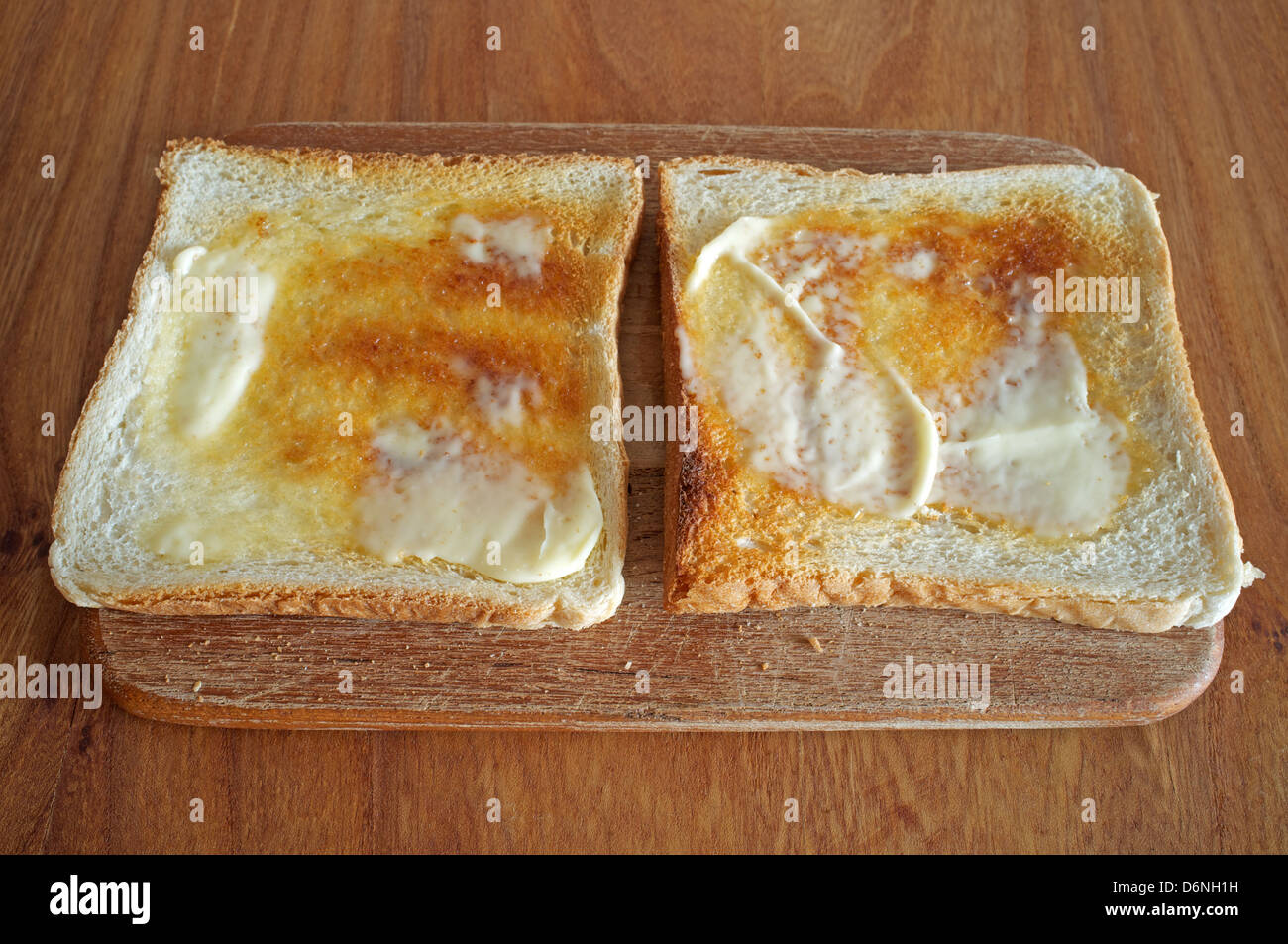 Buttered toast hi-res stock photography and images - Alamy