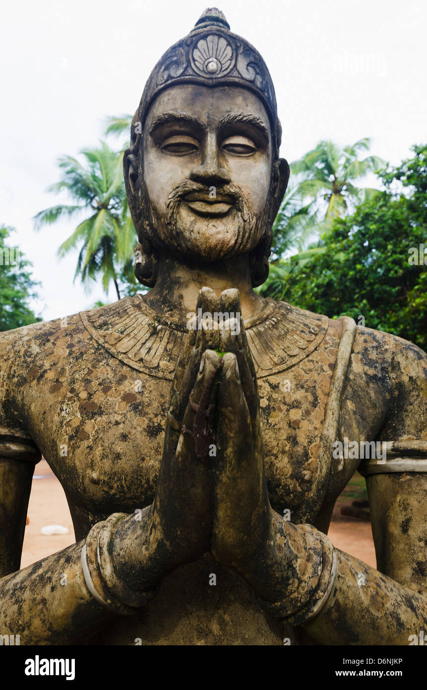 King statue Mihintale, Sri Lanka, Asia Stock Photo - Alamy
