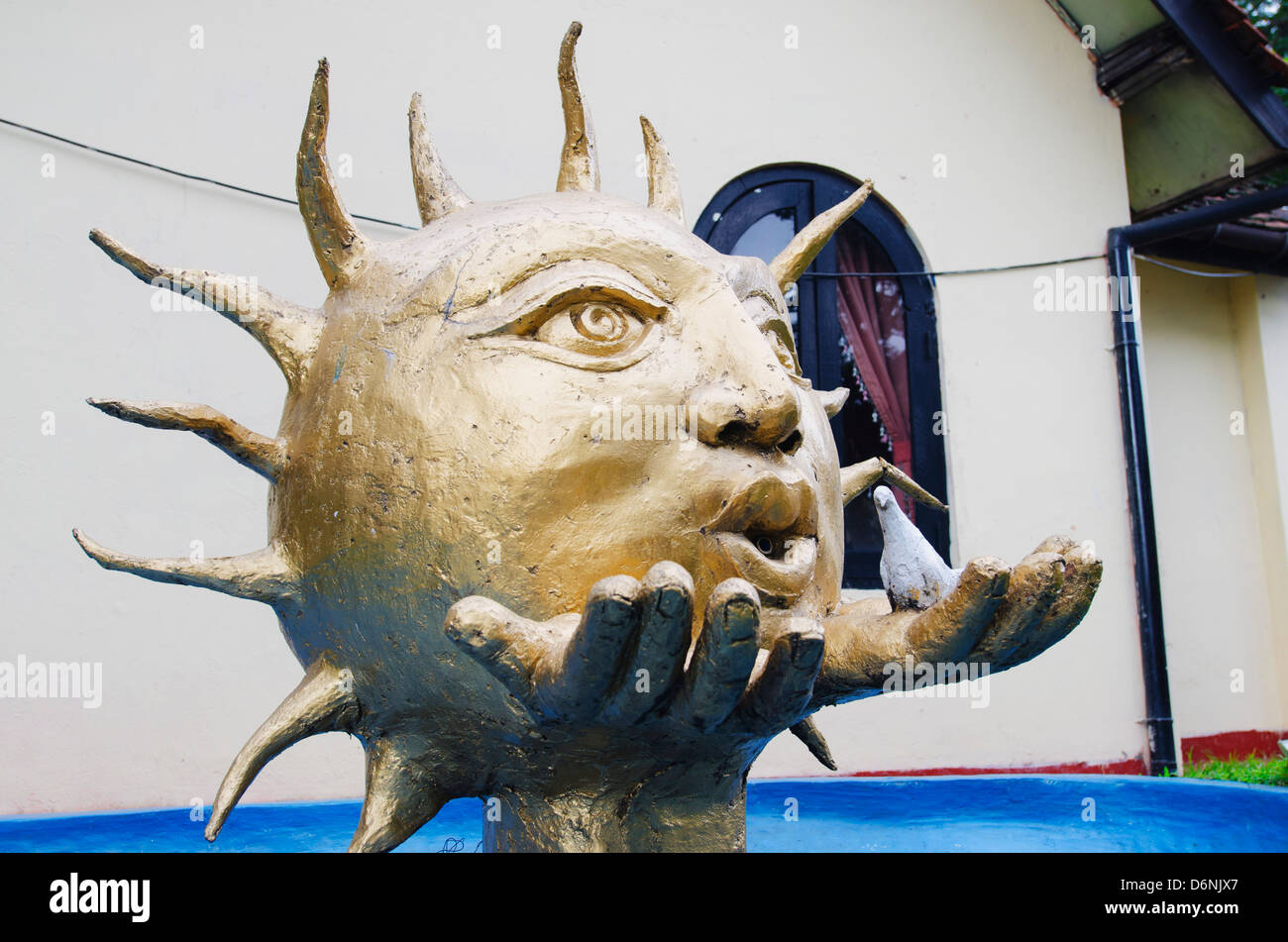 golden sun statue, Kandy, Sri Lanka Stock Photo - Alamy