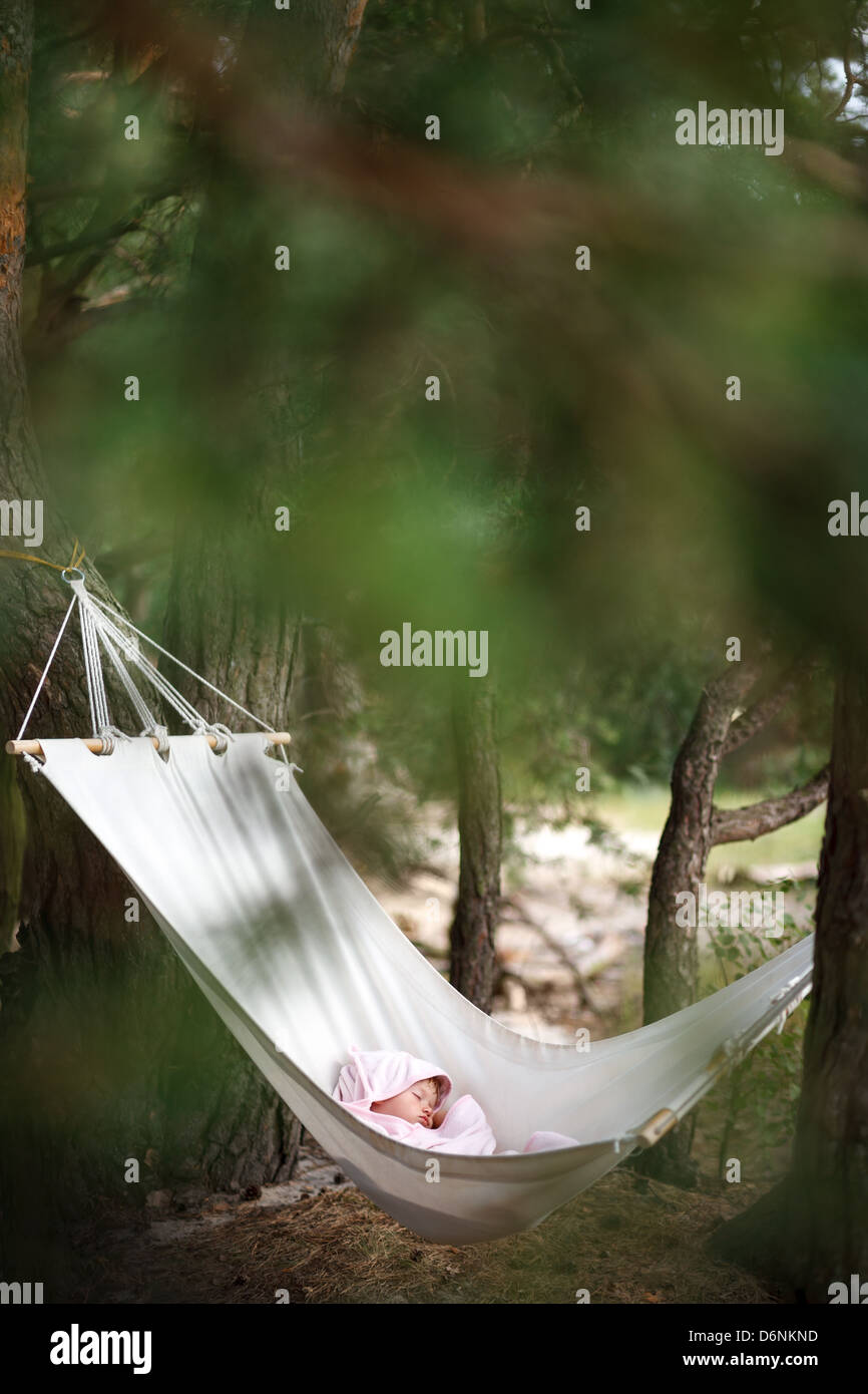 Baby sleeping in hammock hi-res stock photography and images - Alamy