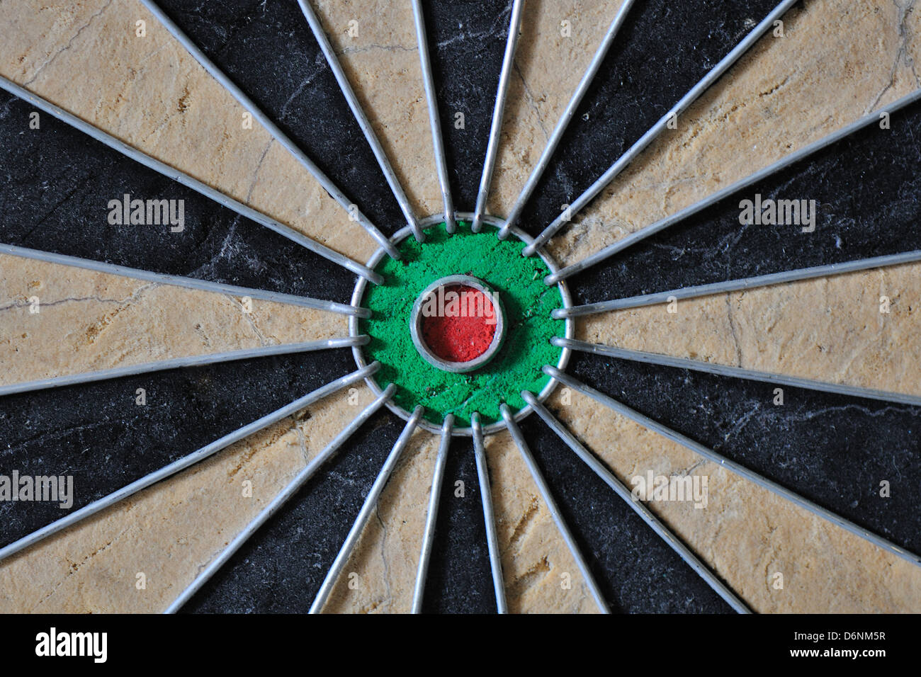 Dart board hi-res stock photography and images - Alamy