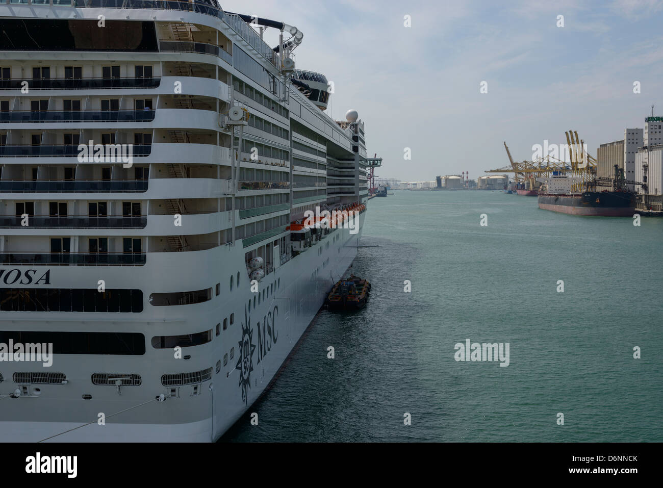 Msc cruise barcelona hi-res stock photography and images - Alamy