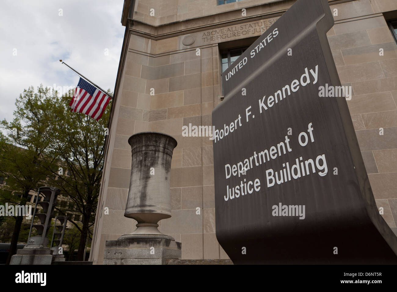 Department of justice building hi-res stock photography and images - Alamy