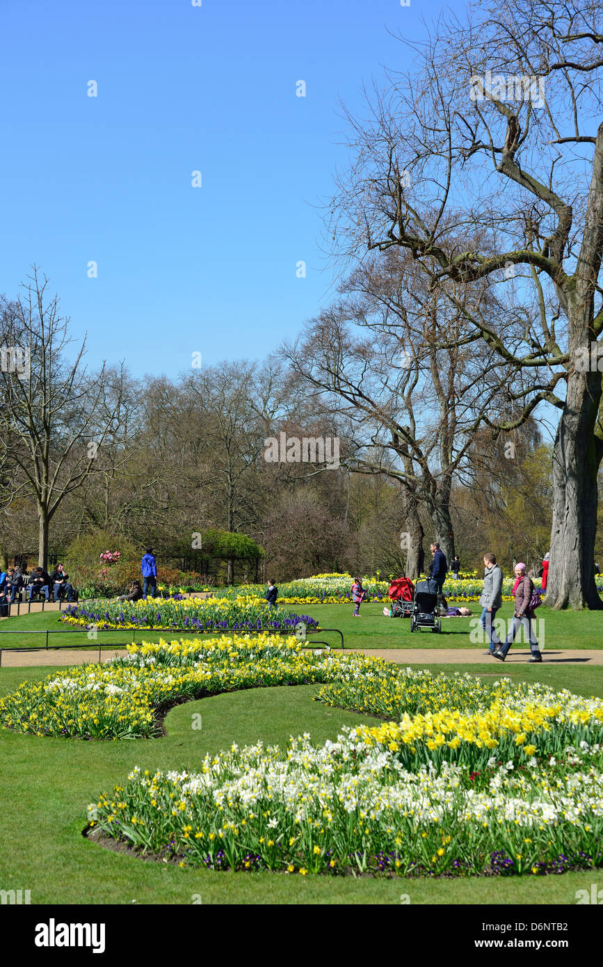 Hyde park london spring flowers hi-res stock photography and images - Alamy