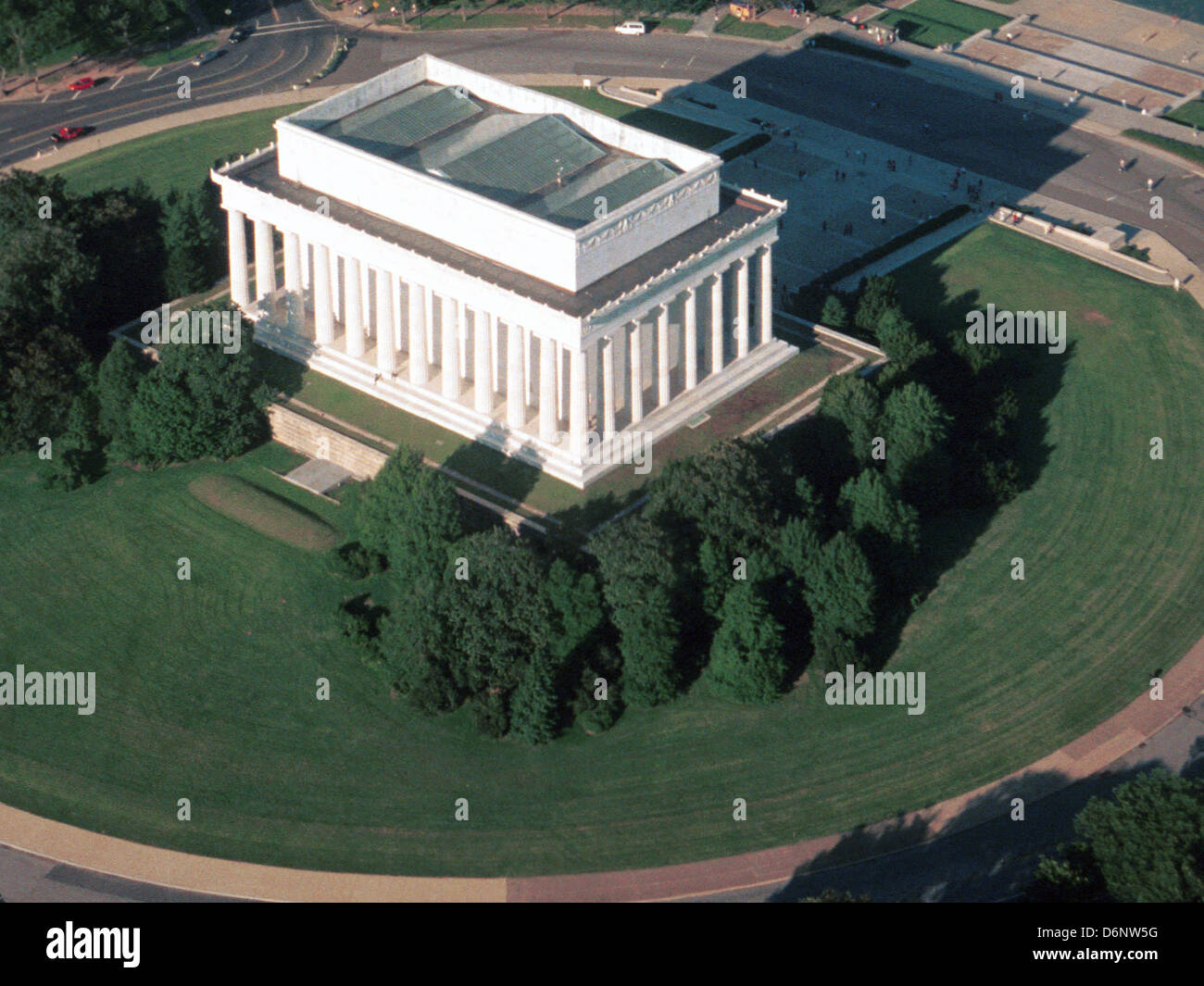 Aerial Lincoln Memorial American National Monument to honor 16th ...