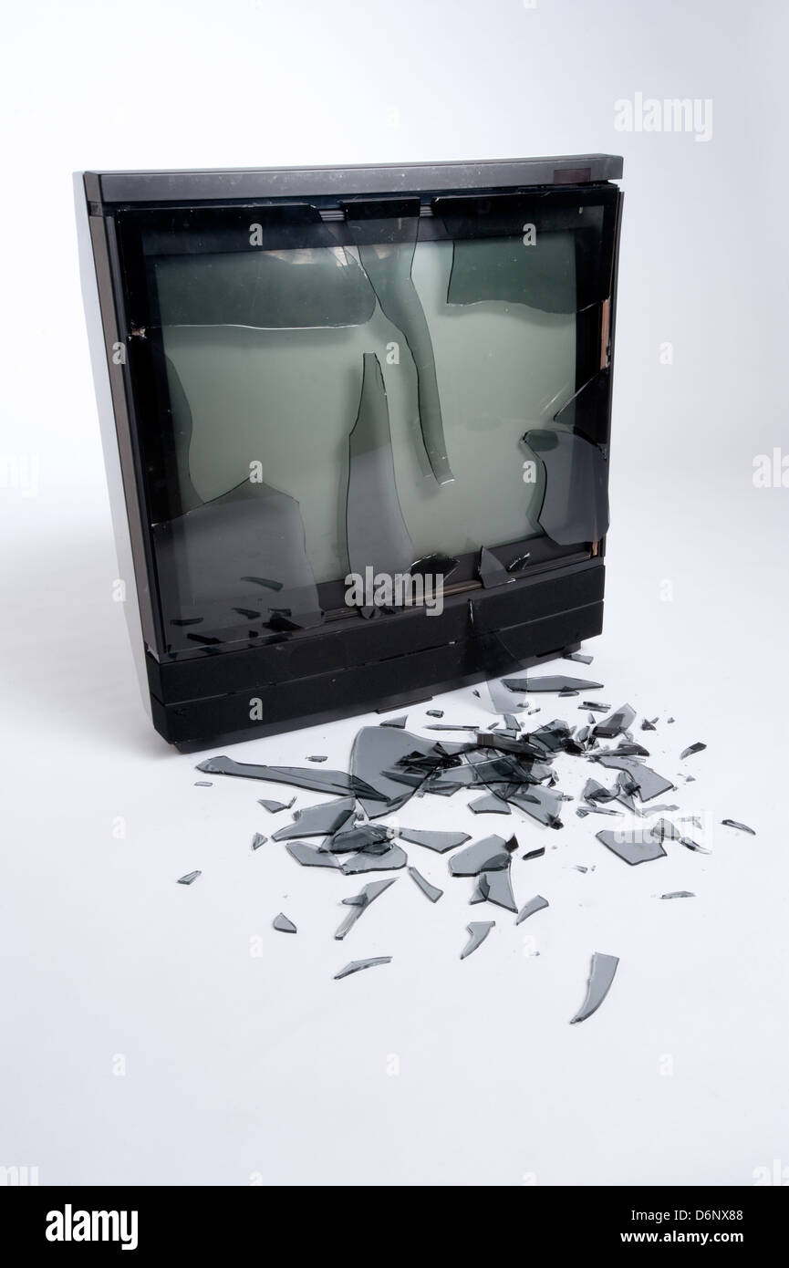 Smashed Tv Screen High Resolution Stock Photography and Images - Alamy