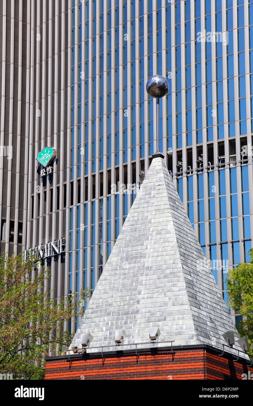 Ginza architecture hi-res stock photography and images - Alamy