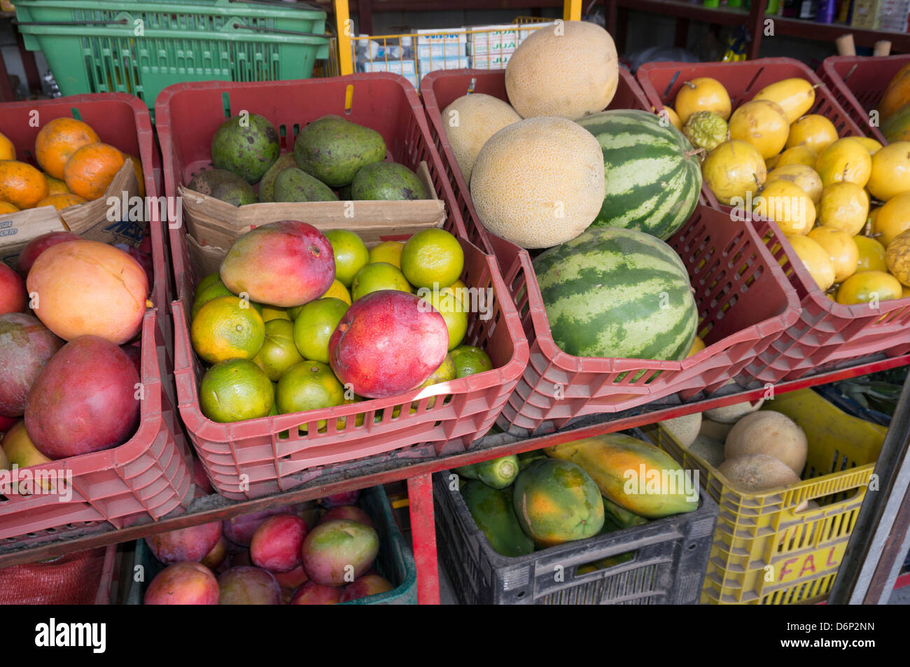 Tropical Fruit crates Stock Photo - Alamy