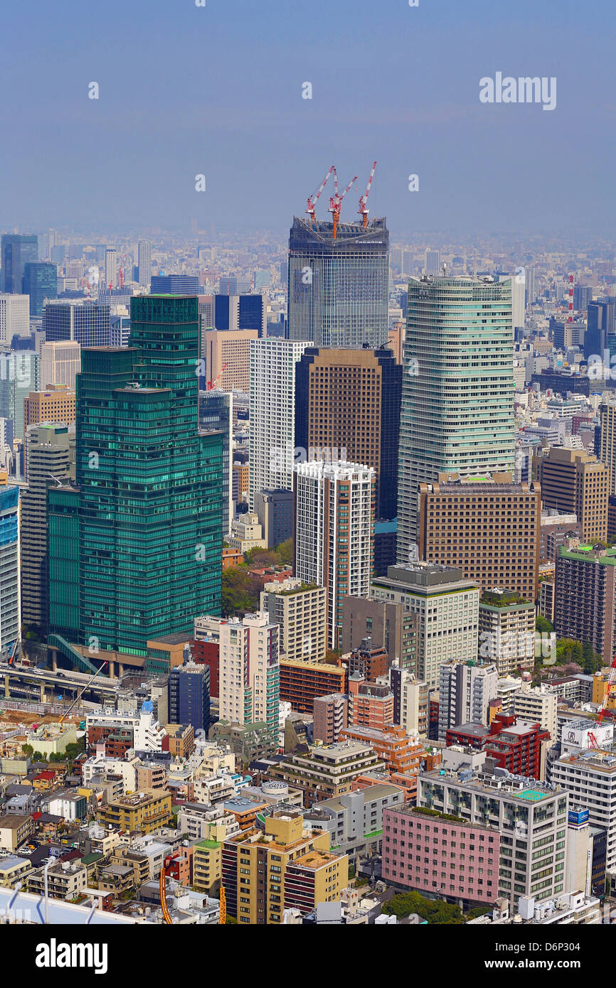 General view of the city skyline of Tokyo with high rise office ...
