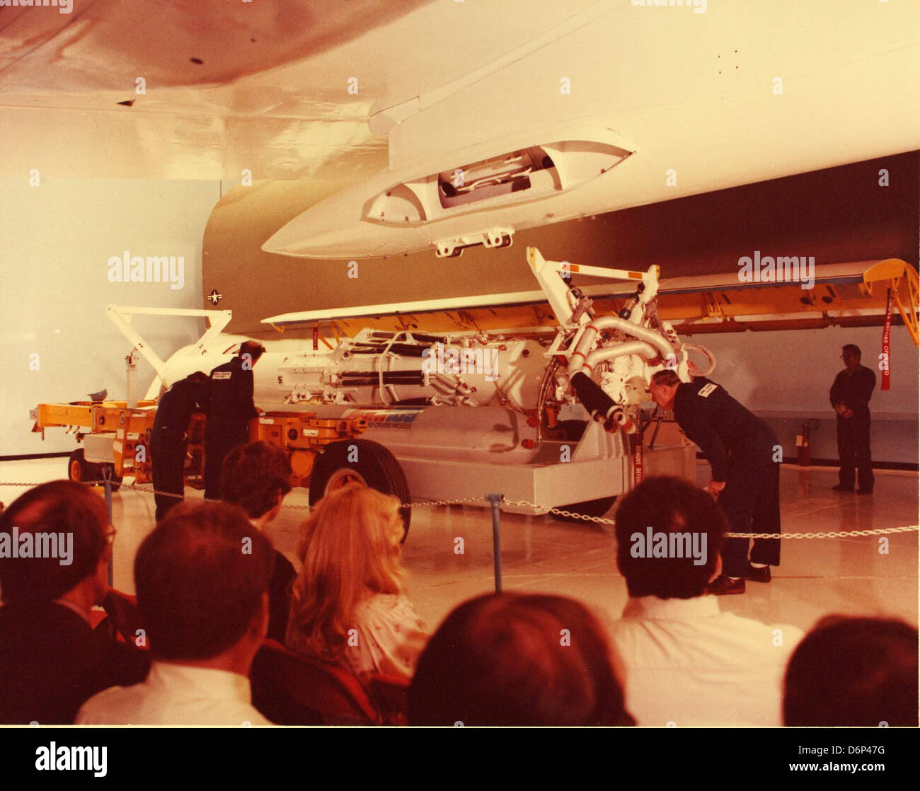 The Convair/General Dynamics Tomahawk was a long-range, subsonic cruise ...