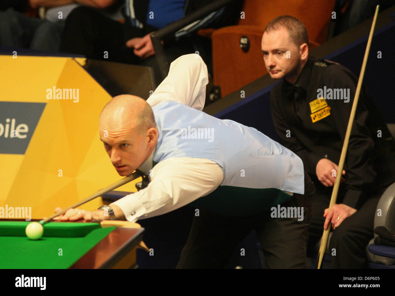 Snooker action graeme dott hi-res stock photography and images - Alamy