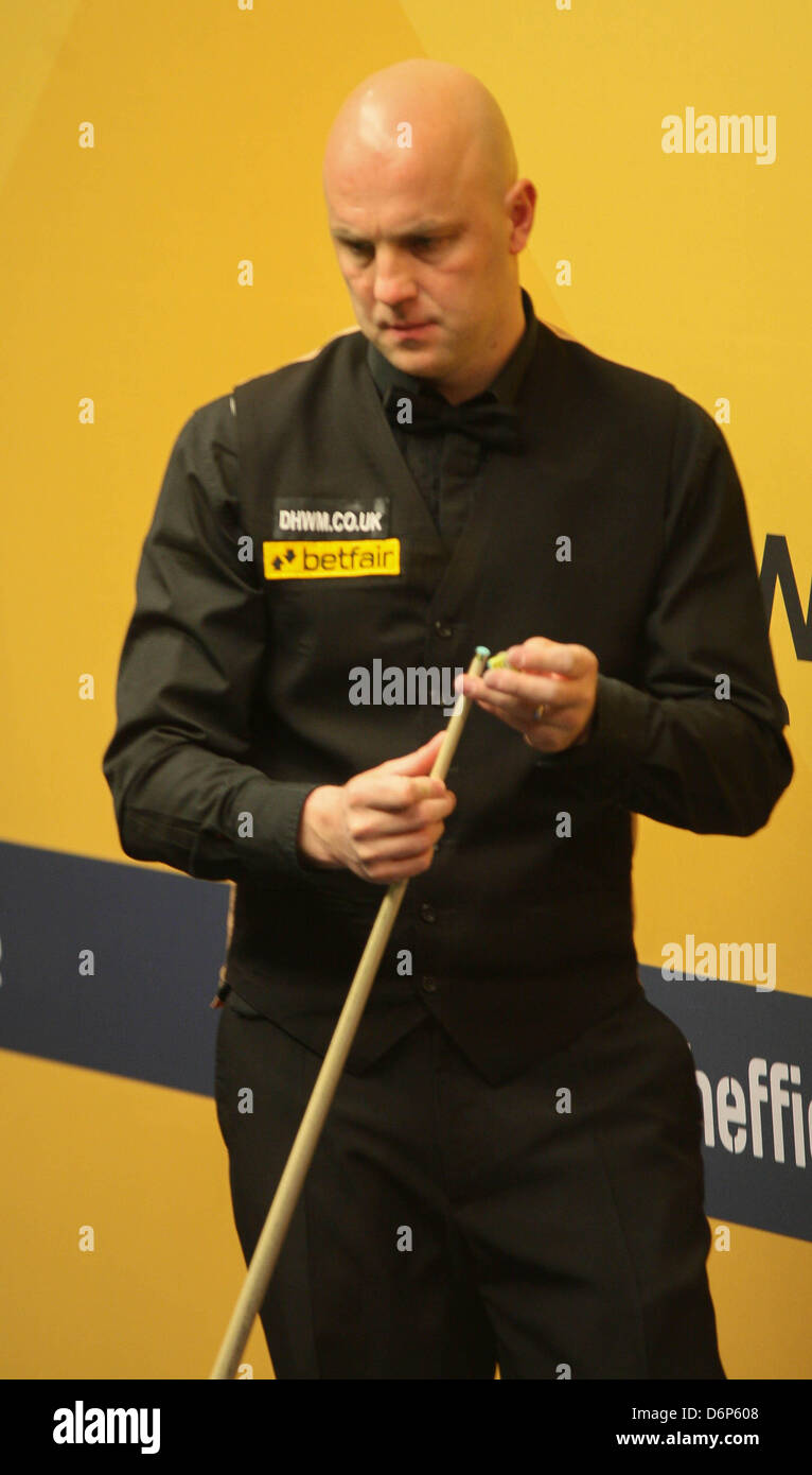 Mark king snooker hi-res stock photography and images - Alamy