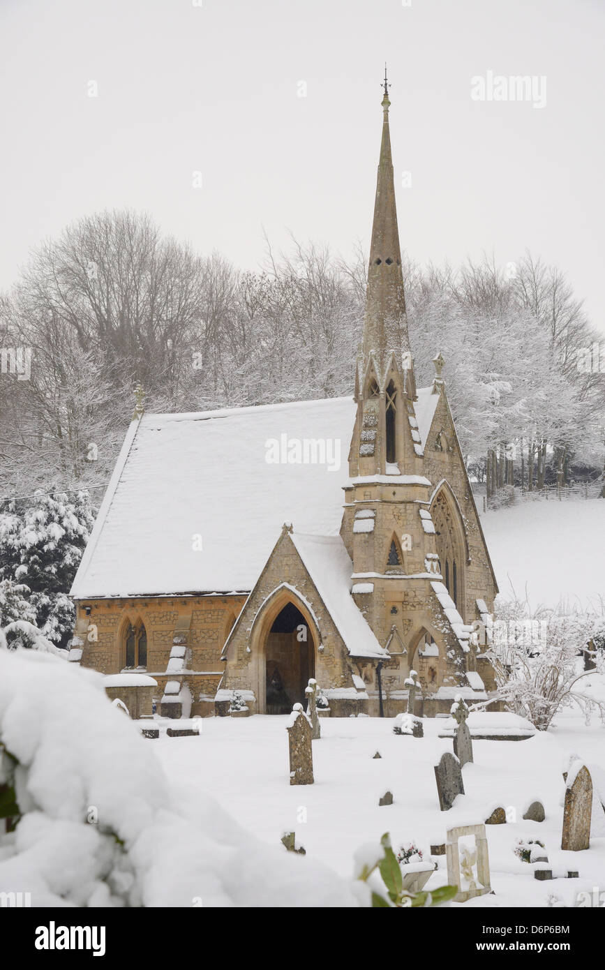 Box cemetery chapel after heavy snow, Box, Wiltshire, England, United ...